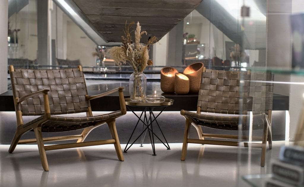 Lounge chair mud - Encoded